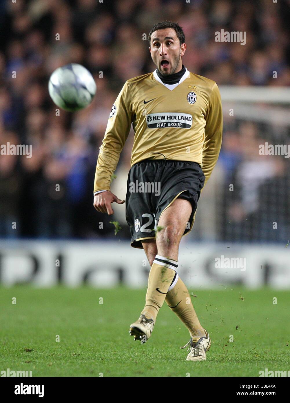 Soccer - UEFA Champions League - First Knockout Round - First Leg ...