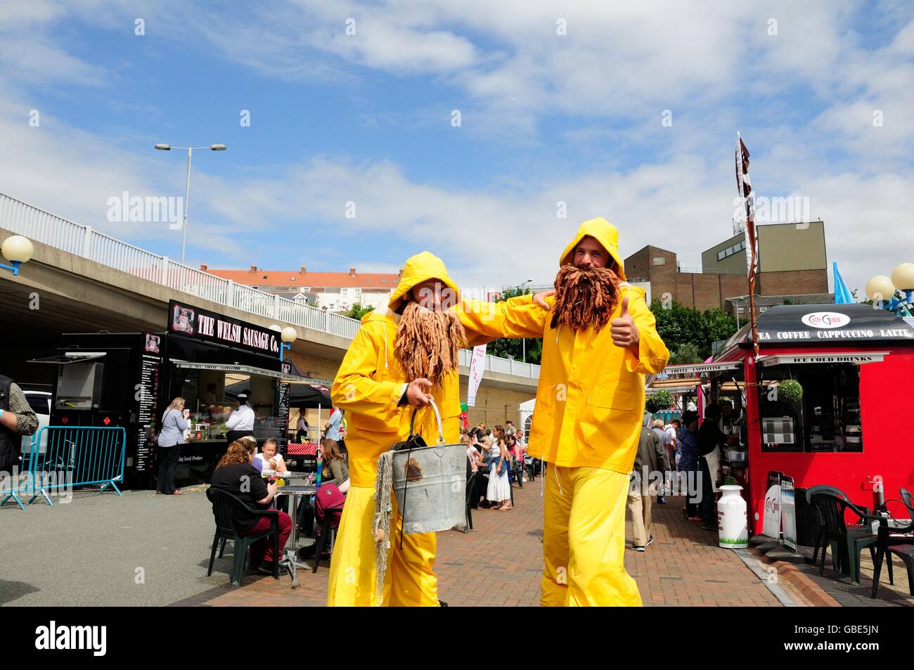 Fishermen and oilskins hi-res stock photography and images - Alamy