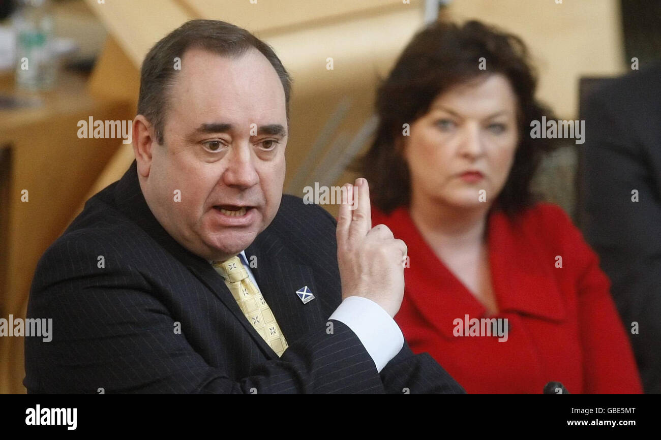 First scottish female mp hi-res stock photography and images - Alamy