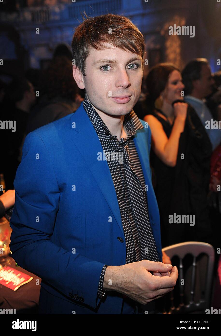 Alex Kapranos of Franz Ferdinand at the Shockwaves NME Awards 2009 at ...