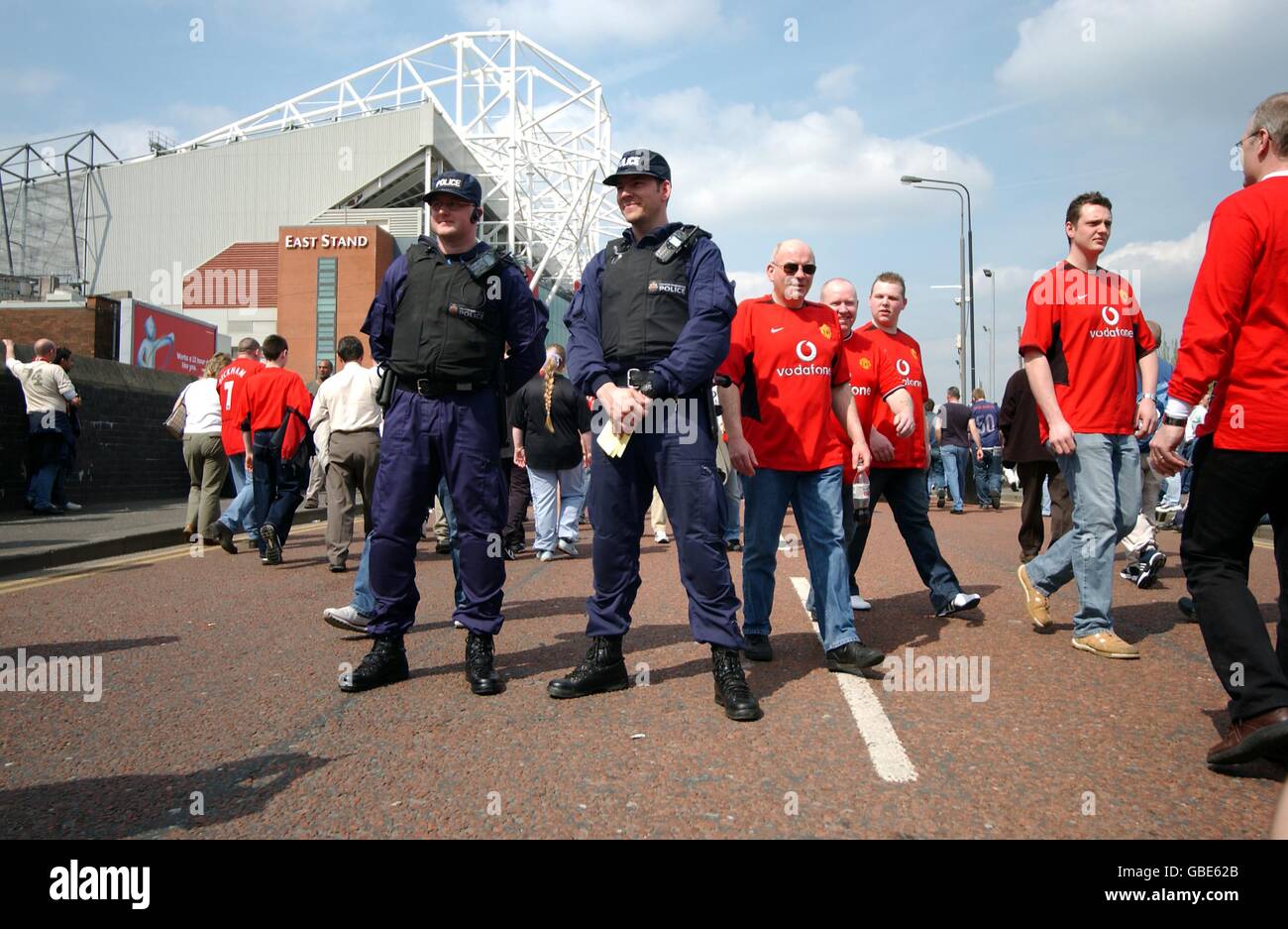 Security football man utd hi-res stock photography and images - Alamy