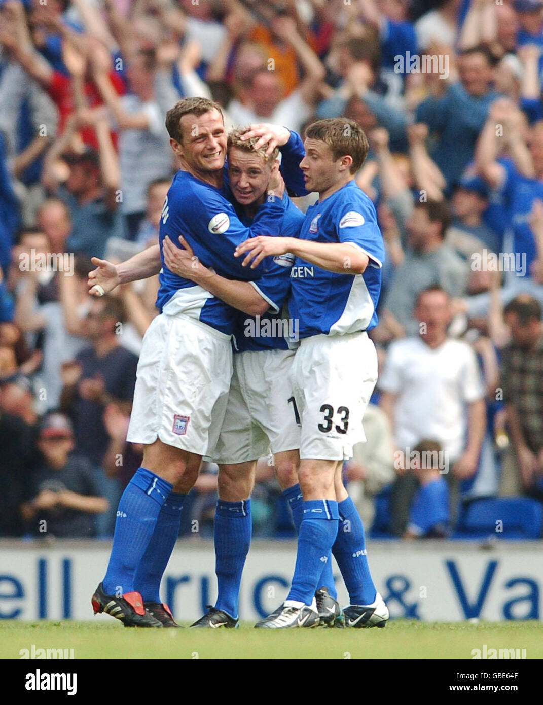 Ipswich towns dean bowditch hi-res stock photography and images - Alamy