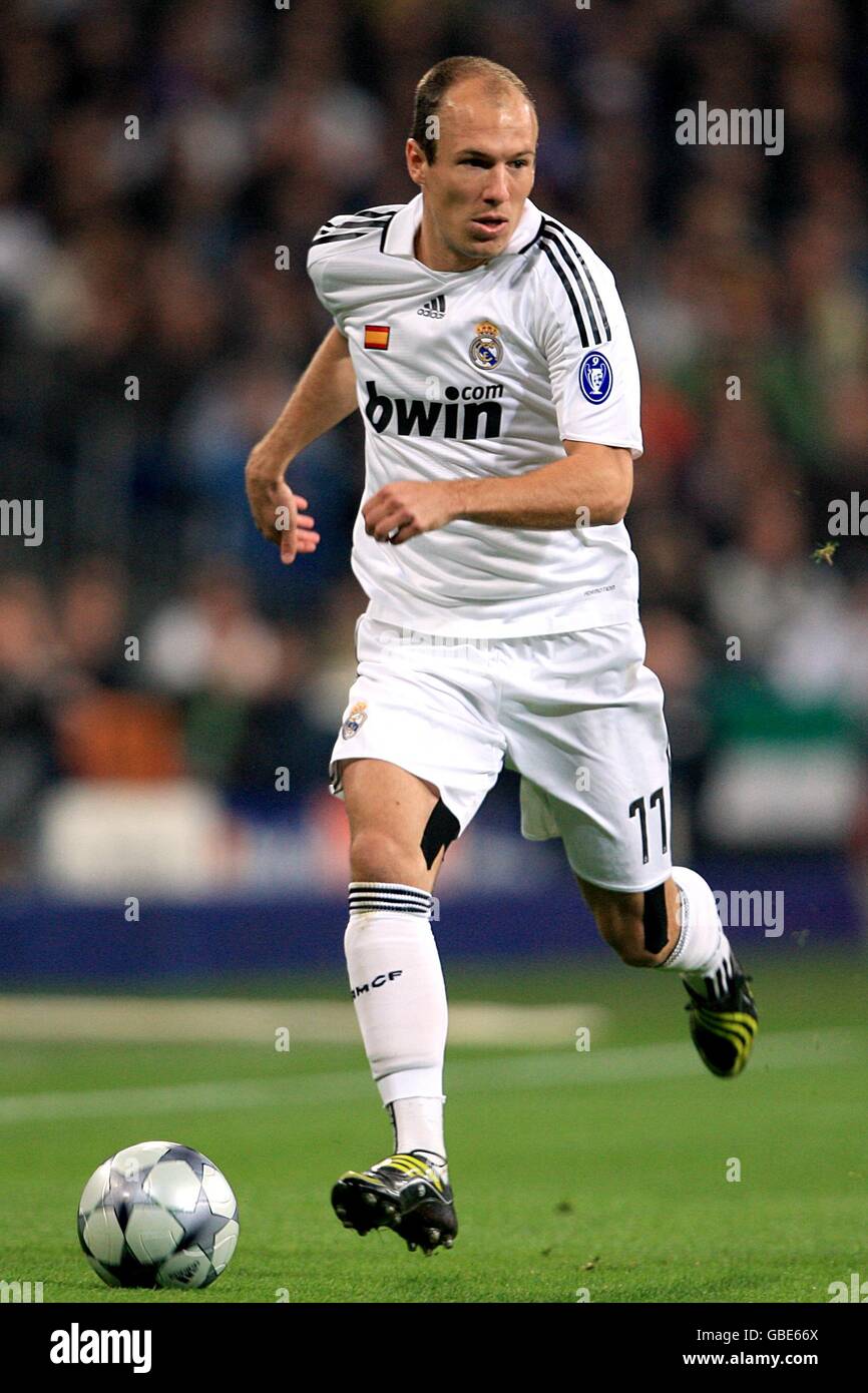 Soccer - UEFA Champions League - First Knockout Round - First Leg ...
