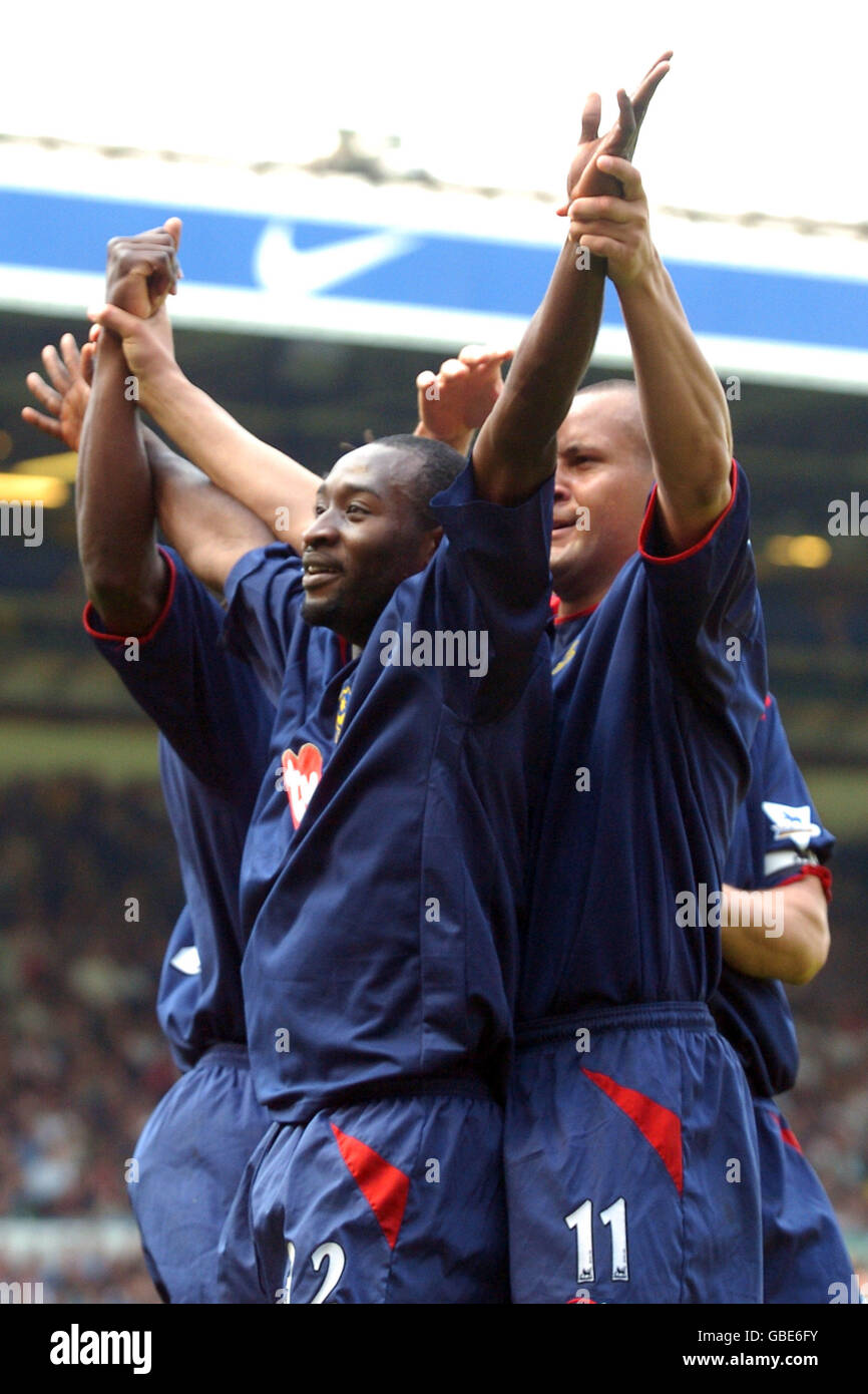 Portsmouths lomana tresor lualua hi-res stock photography and images ...