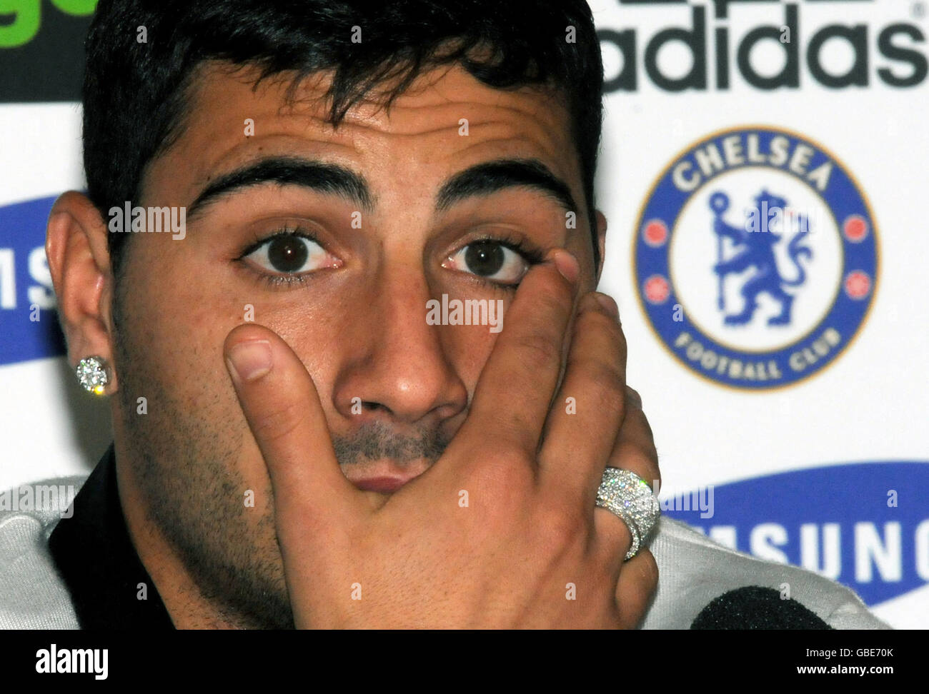 Ricardo quaresma chelsea hi-res stock photography and images - Alamy