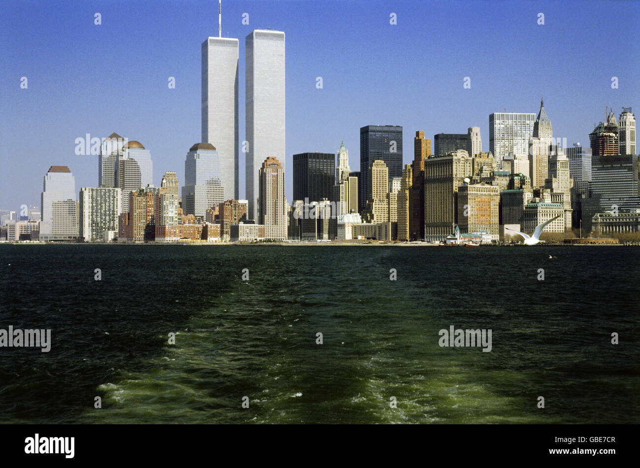 New york skyline 1980s hi-res stock photography and images - Alamy