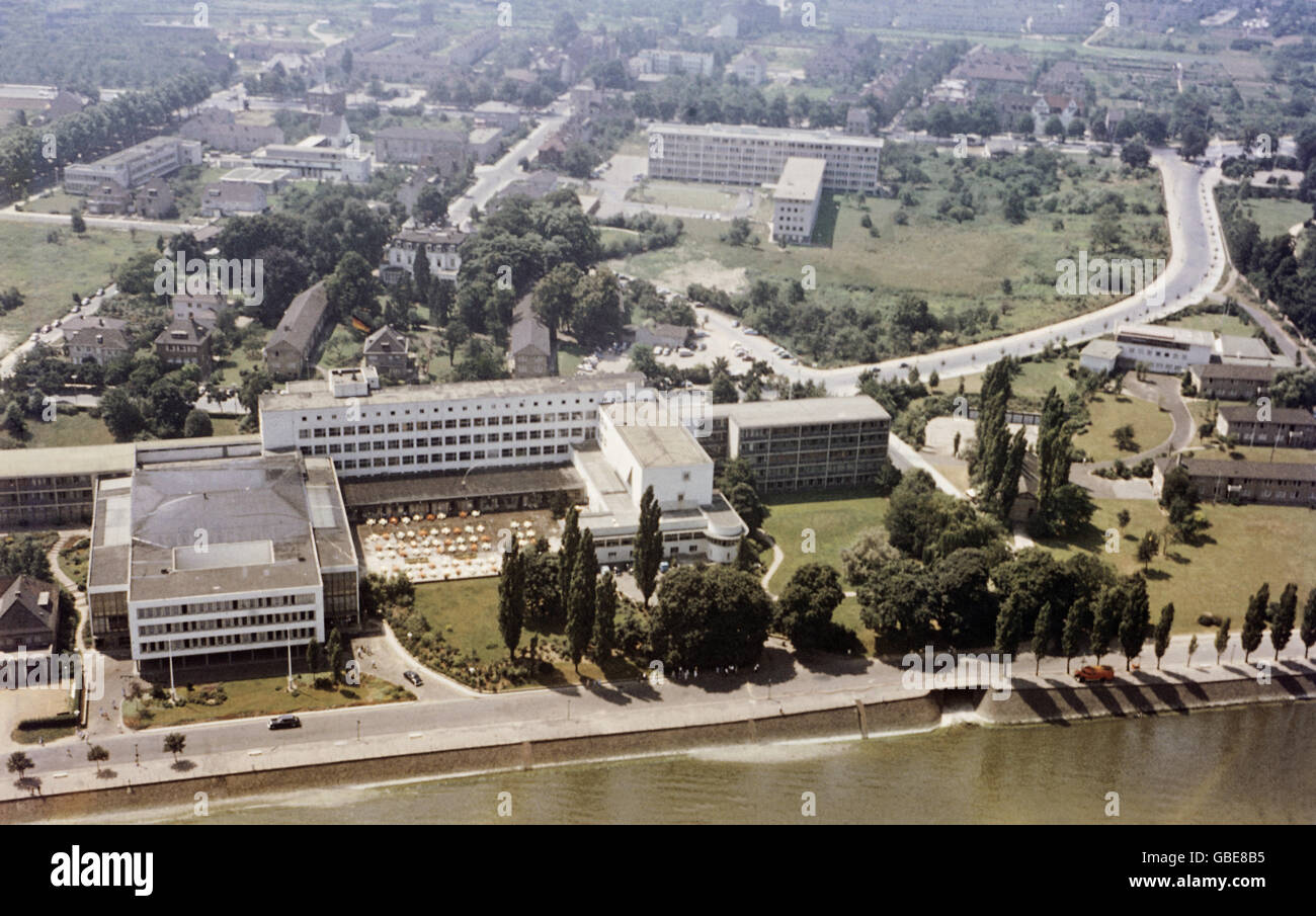 geography / travel, Germany, Bonn, old federal parliament building ...