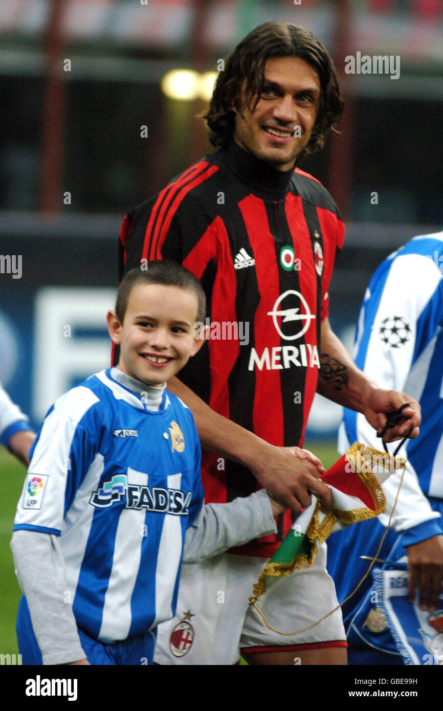 Soccer - UEFA Champions League - Quarter Final - First Leg - AC Milan v ...