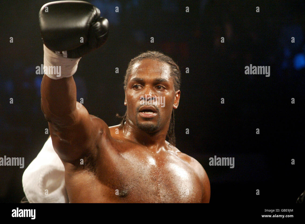Boxing - WBF Heavyweight Title - Richel Hersisia v Audley Harrison ...