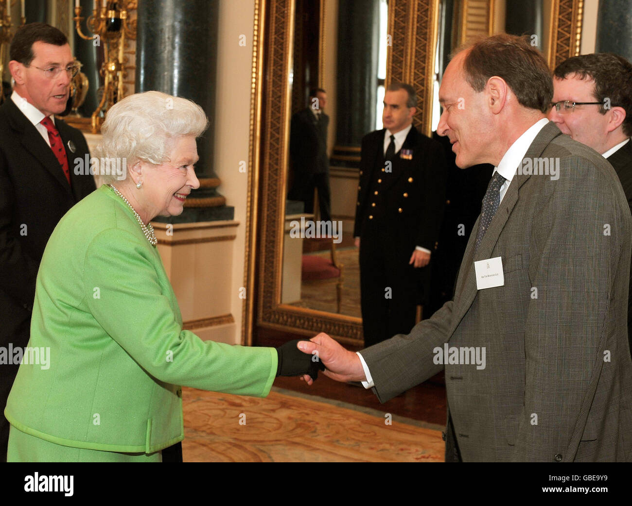 Queen launches new royal website hi-res stock photography and images ...