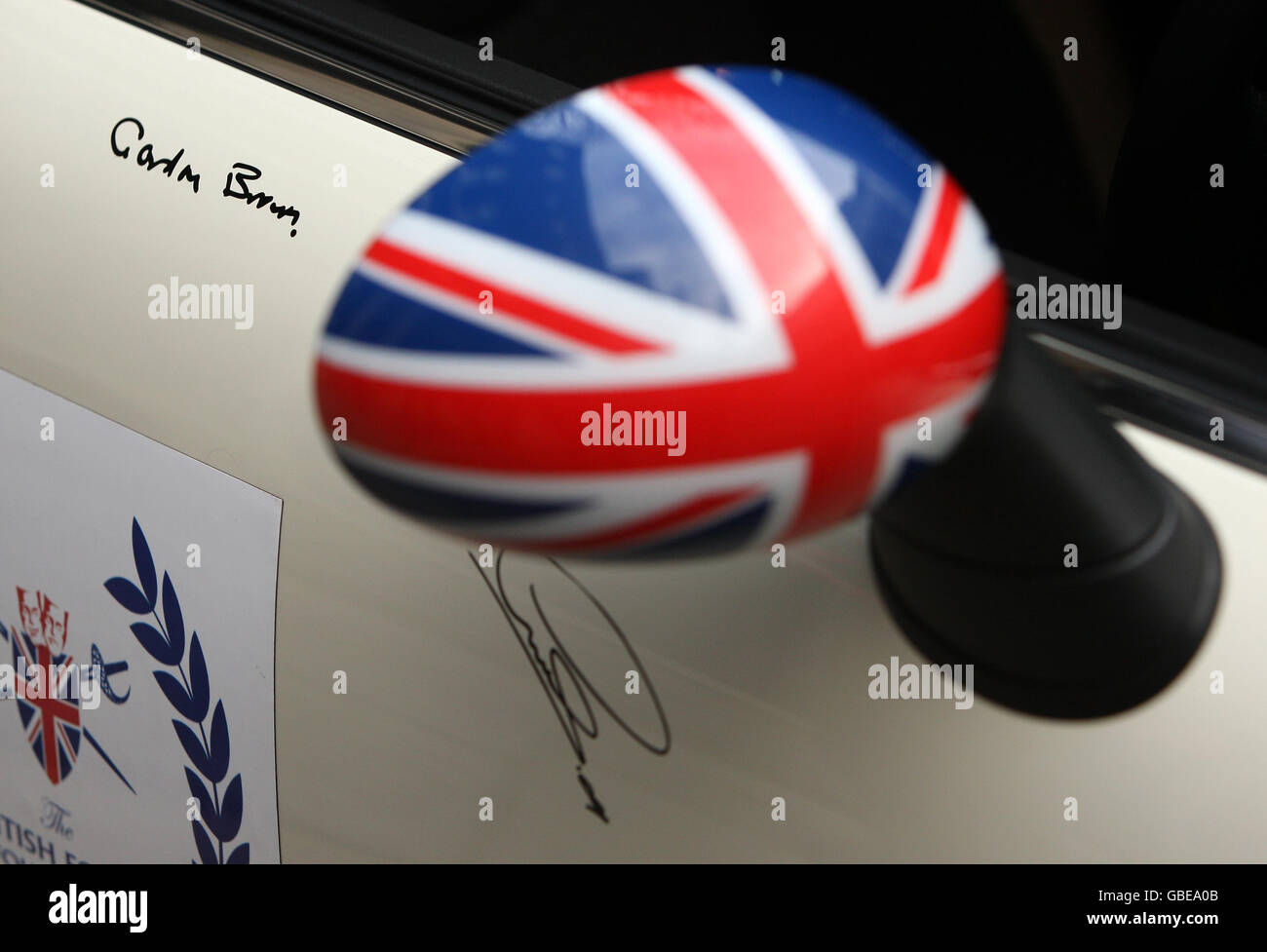 The signatures of Prime Minister Gordon Brown (left) and Formula One ...