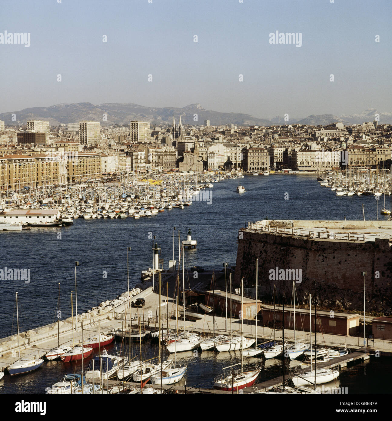 geography / travel, France, Marseille, harbour, view towards the old ...