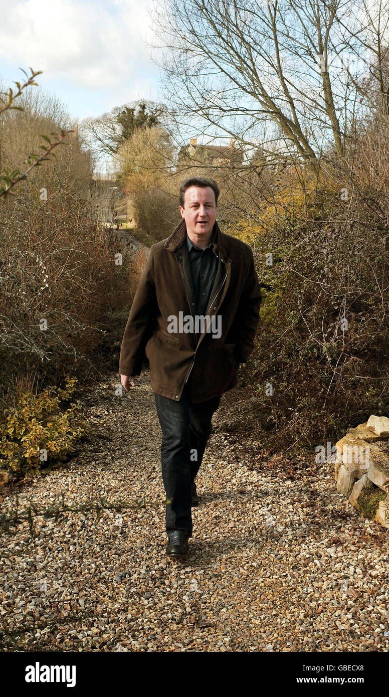 Leader of the Conservative Party David Cameron walks to The Tite Inn ...