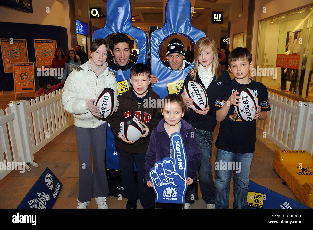 Back row (left-right) Annmarie Jackson (14), Nathan Hines, Kevin ...