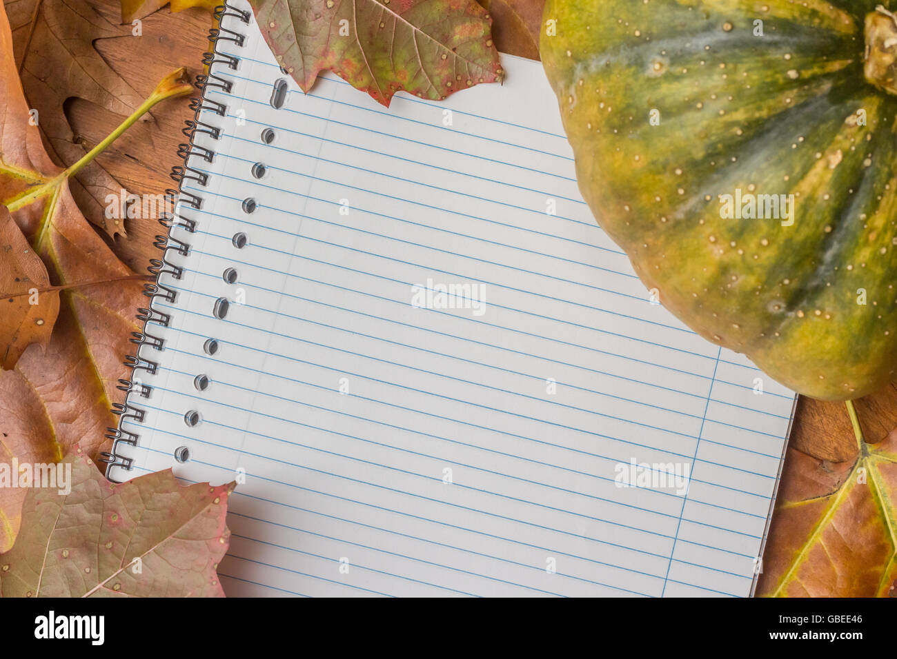 Notepad paper hi-res stock photography and images - Alamy