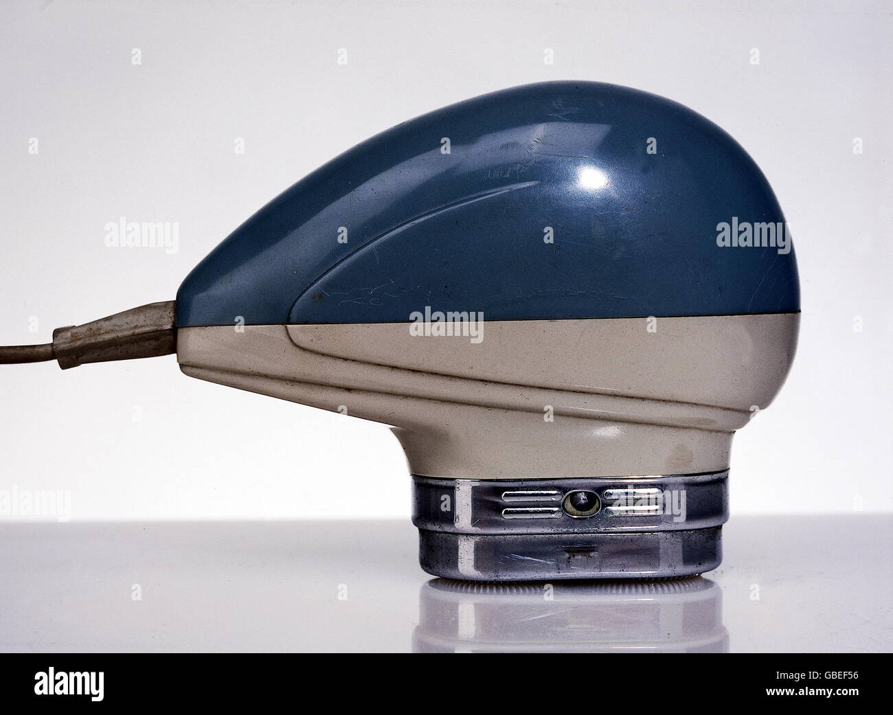 Safety razors hi-res stock photography and images - Alamy