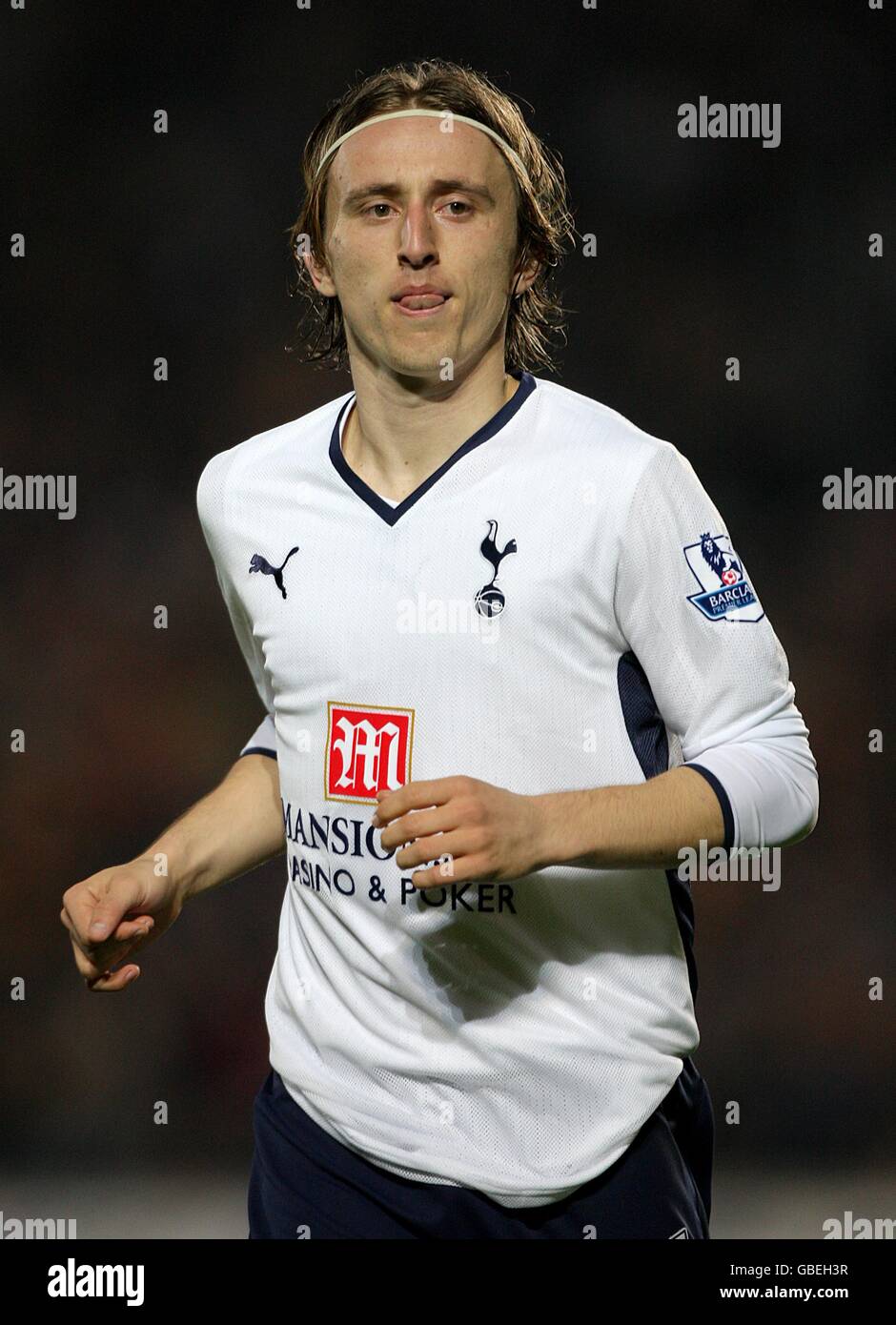 Luka modric tottenham hull hi-res stock photography and images - Alamy