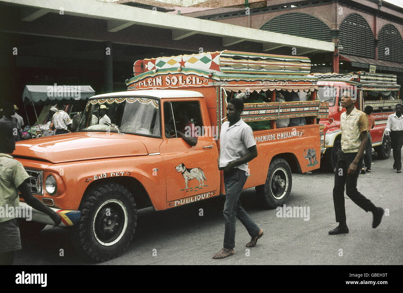 geography / travel, Haiti, Port-au-Prince, street scene, van in the ...