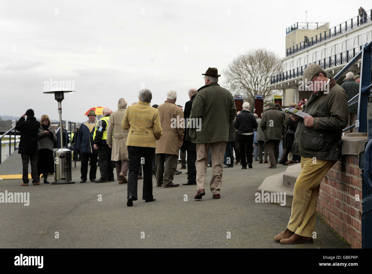 Ludlow racecourse general hi-res stock photography and images - Alamy