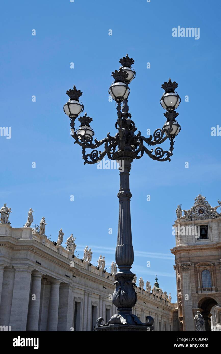 street lamp, Basilica di San Pietro, St Peter's Basilica, basilica ...
