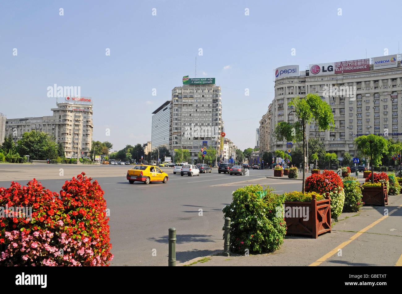 Piata victoriei hi-res stock photography and images - Alamy