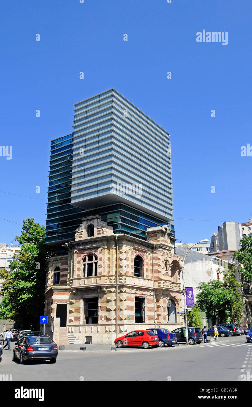 Paucescu building hi-res stock photography and images - Alamy