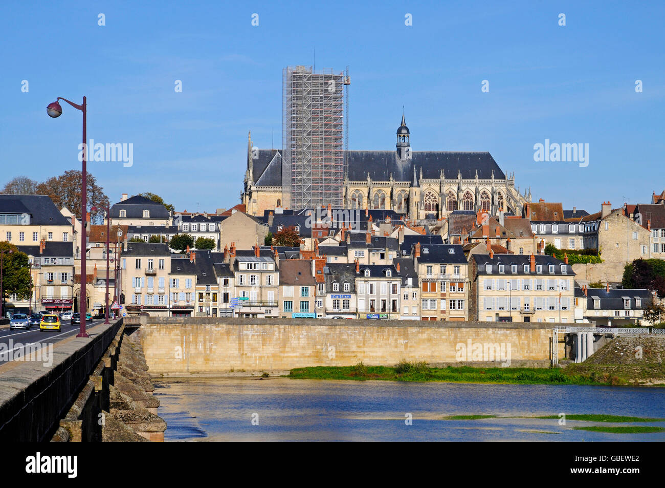 Cathedral Saint-Cyr-et-Sainte-Juliette, river Loire, Nevers ...