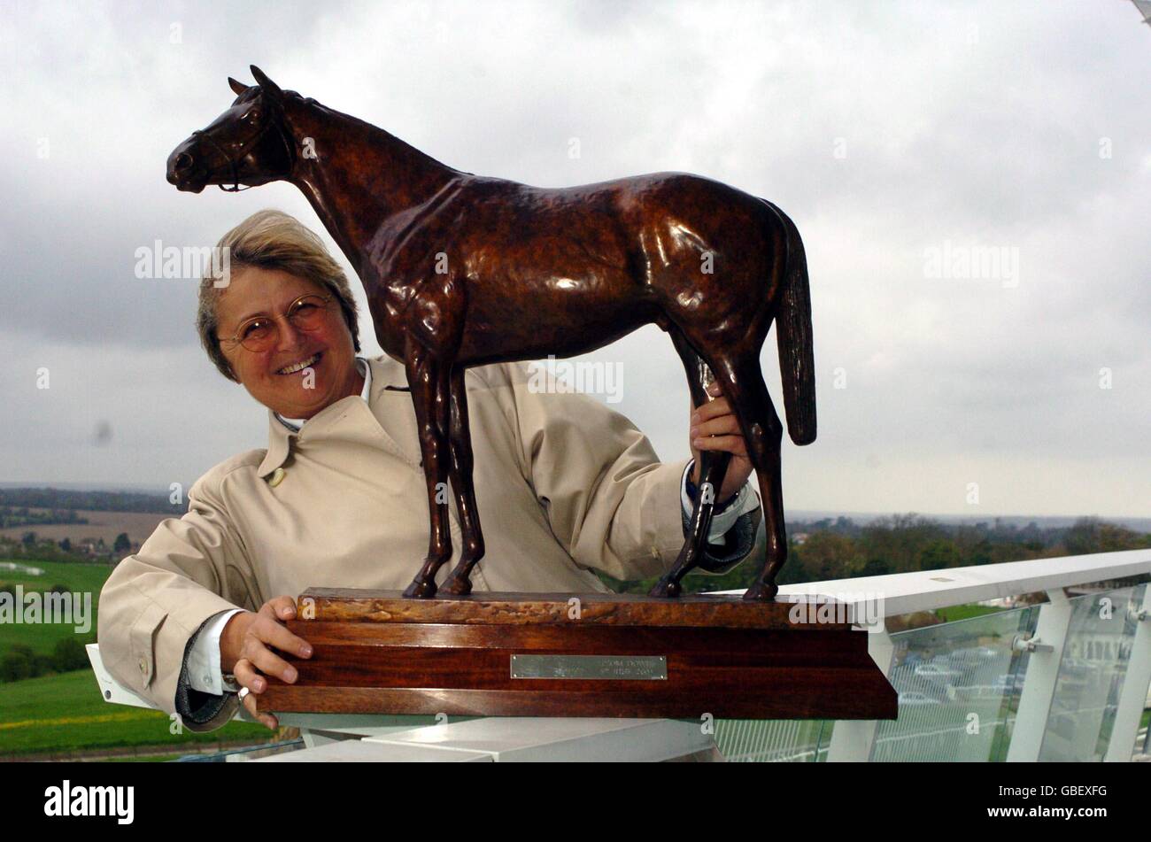 Horse Racing - Epsom Races Stock Photo - Alamy