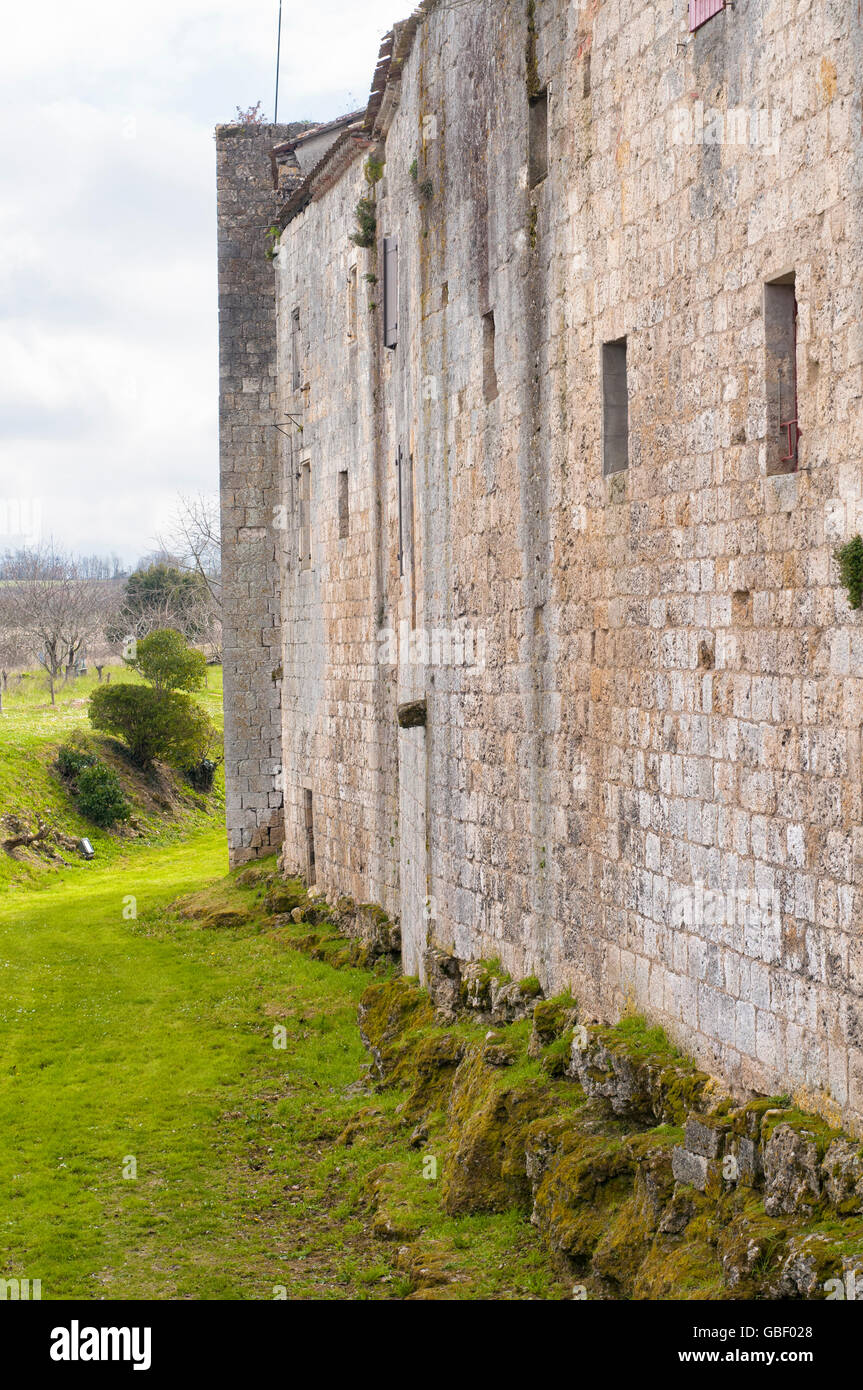 Medieval fortified city hi-res stock photography and images - Alamy