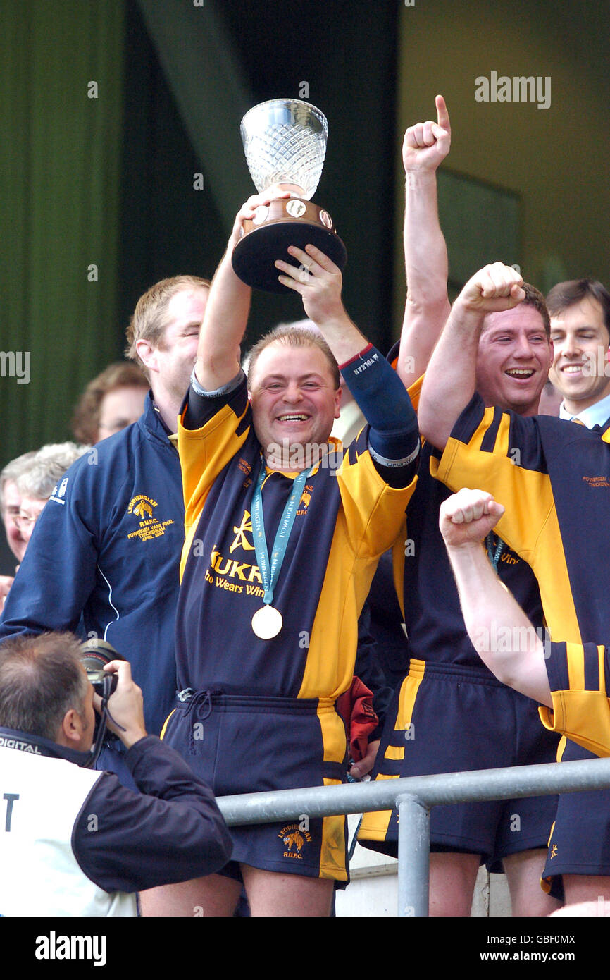 Powergen junior vase hi-res stock photography and images - Alamy