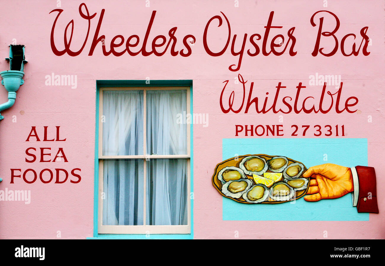 A general view of Wheelers Oyster Bar in Whitstable, Kent Stock Photo ...