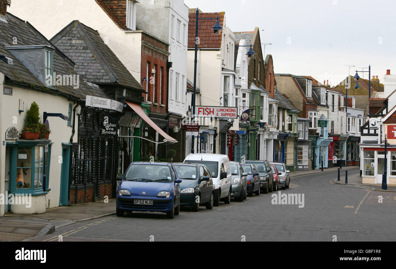 A general view of Harbour Street in Whitstable, Kent Stock Photo - Alamy