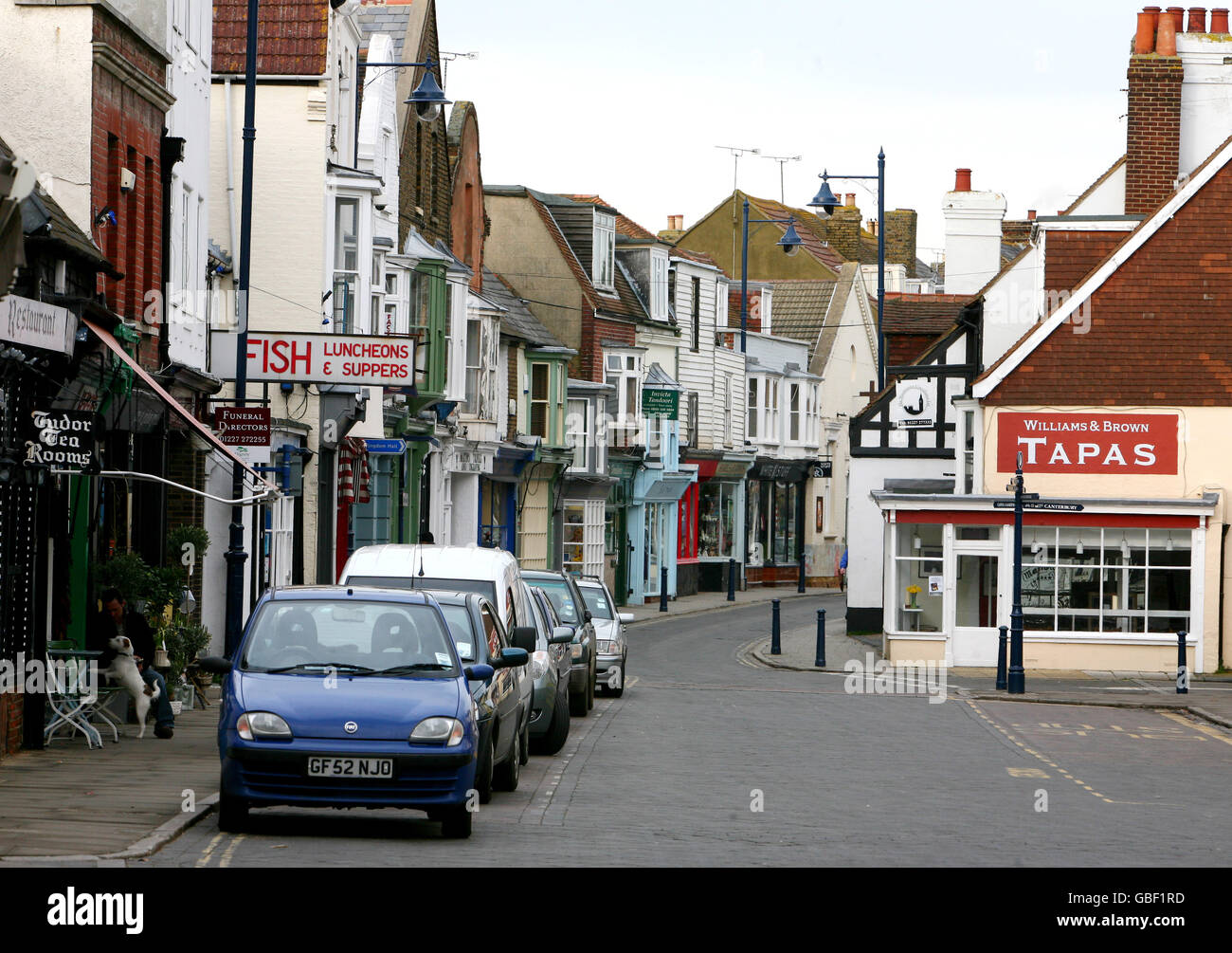 A general view of Harbour Street in Whitstable, Kent Stock Photo - Alamy