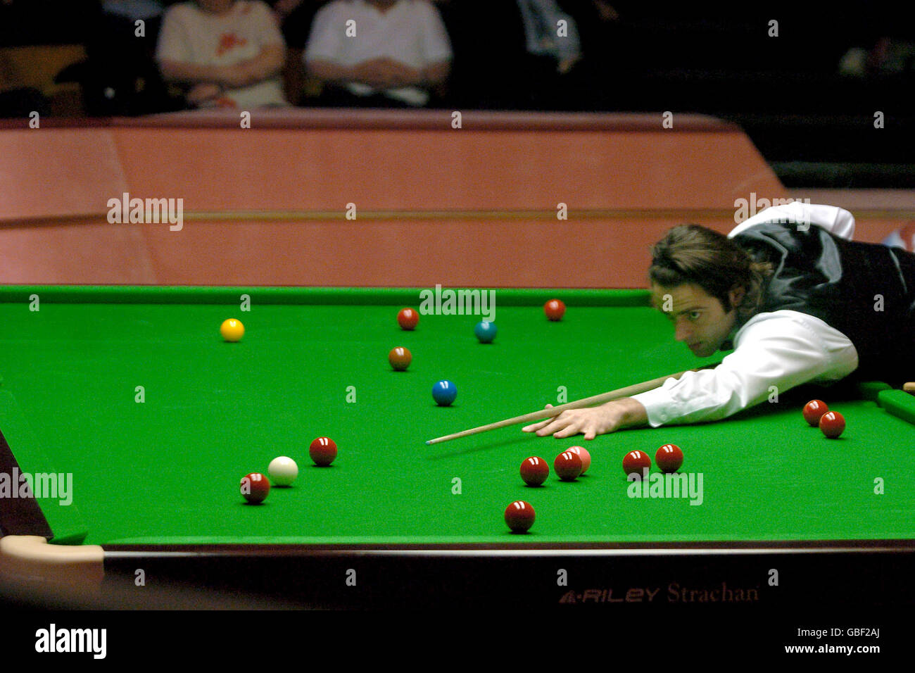 Snooker - Embassy World Championship 2004 Stock Photo - Alamy