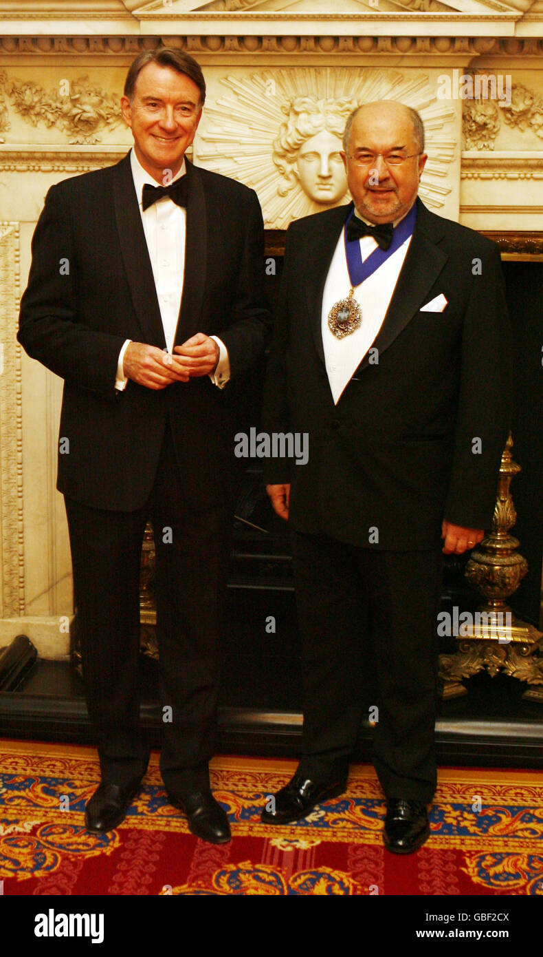 Alderman ian luder not pictured hi-res stock photography and images - Alamy