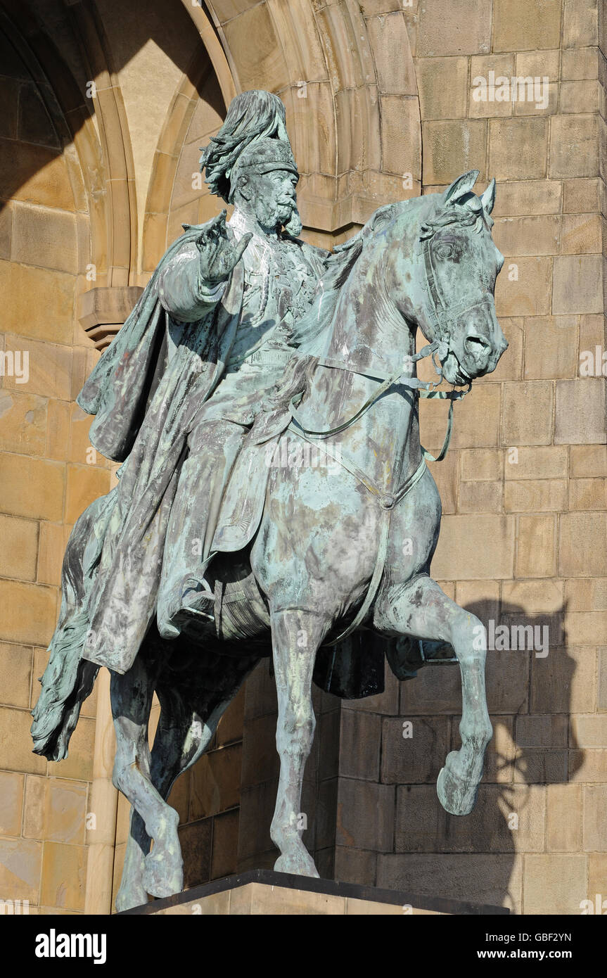 Kaiser Wilhelm Memorial, equestrian statue, Hohensyburg, Dortmund ...
