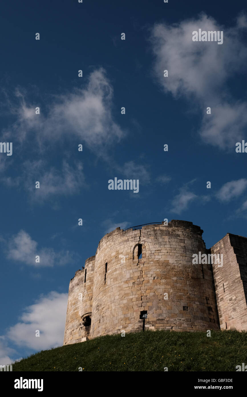 Cliffords Tower York Yorkshire Stock Photo - Alamy