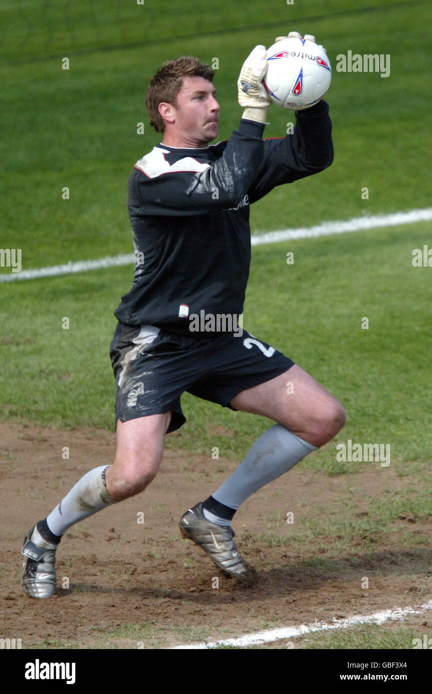 Paul gerrard forest hi-res stock photography and images - Alamy