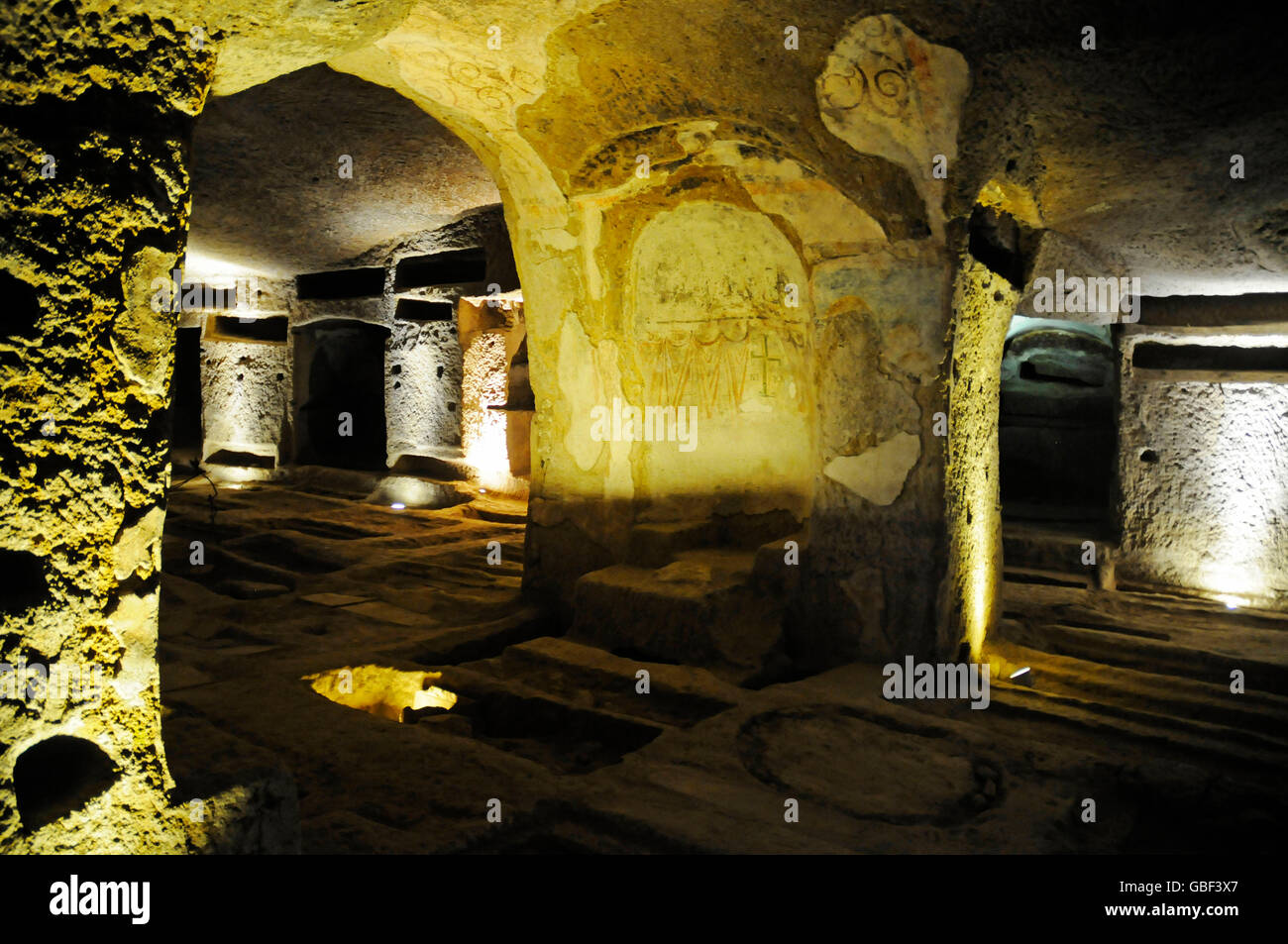 Catacombs of san gennaro hi-res stock photography and images - Alamy