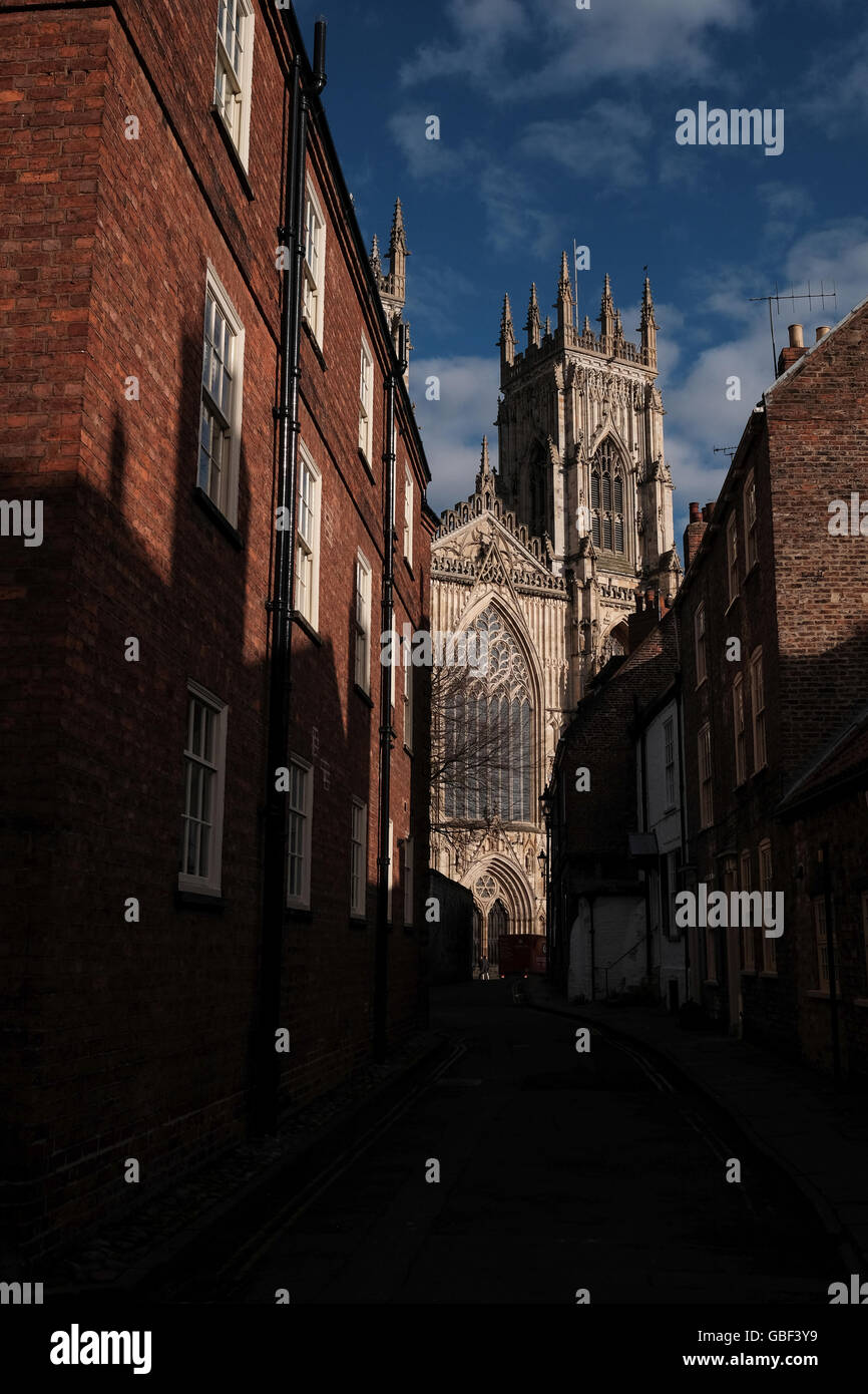 York cathedral hi-res stock photography and images - Alamy