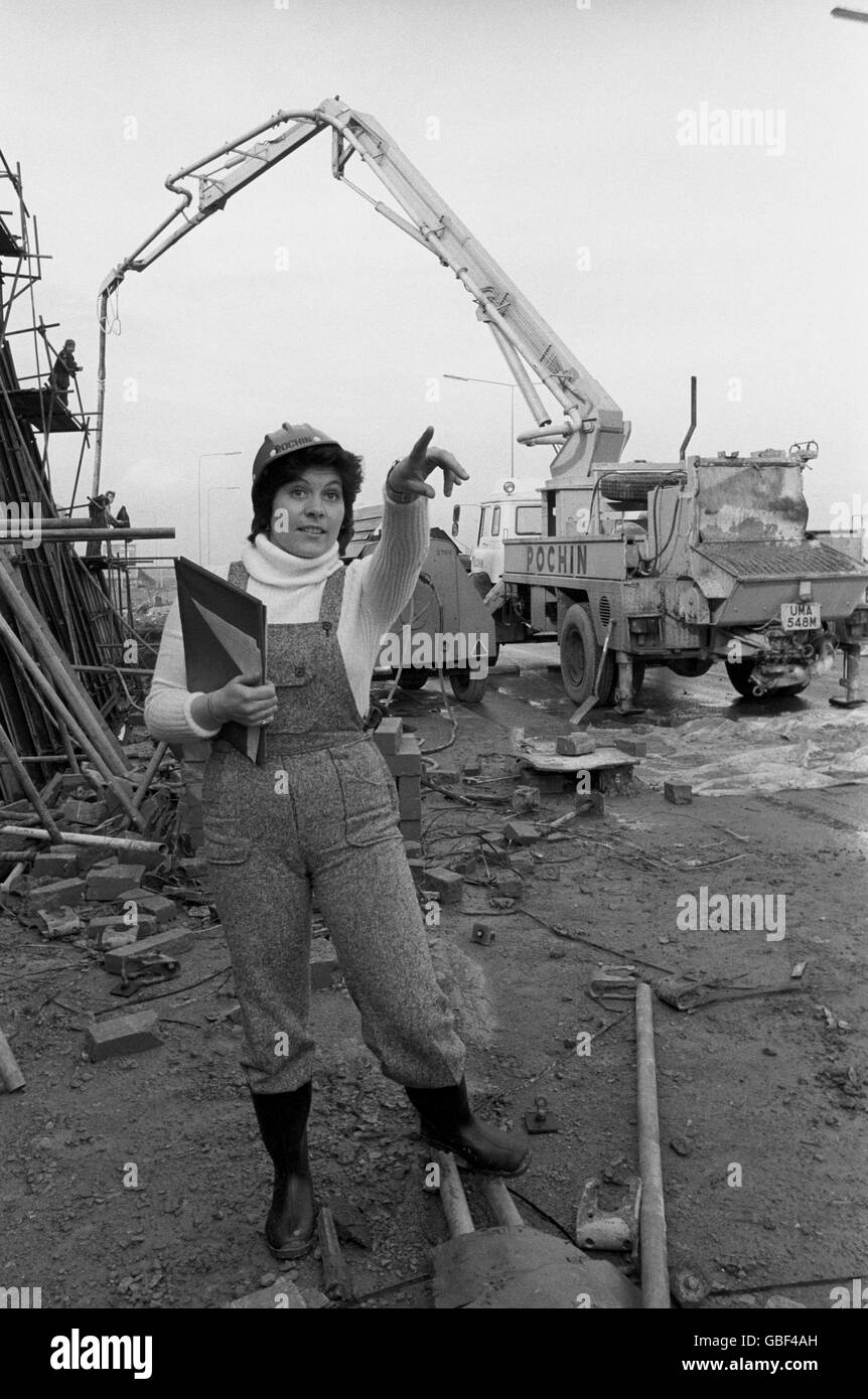 Civil engineers woman hi-res stock photography and images - Alamy