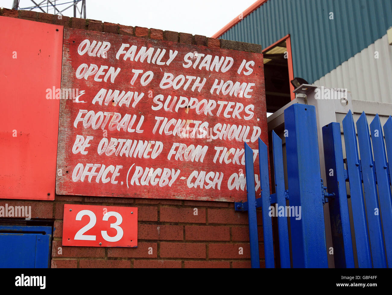 Soccer - Football League - Rochdale - Spotland Stadium Stock Photo - Alamy