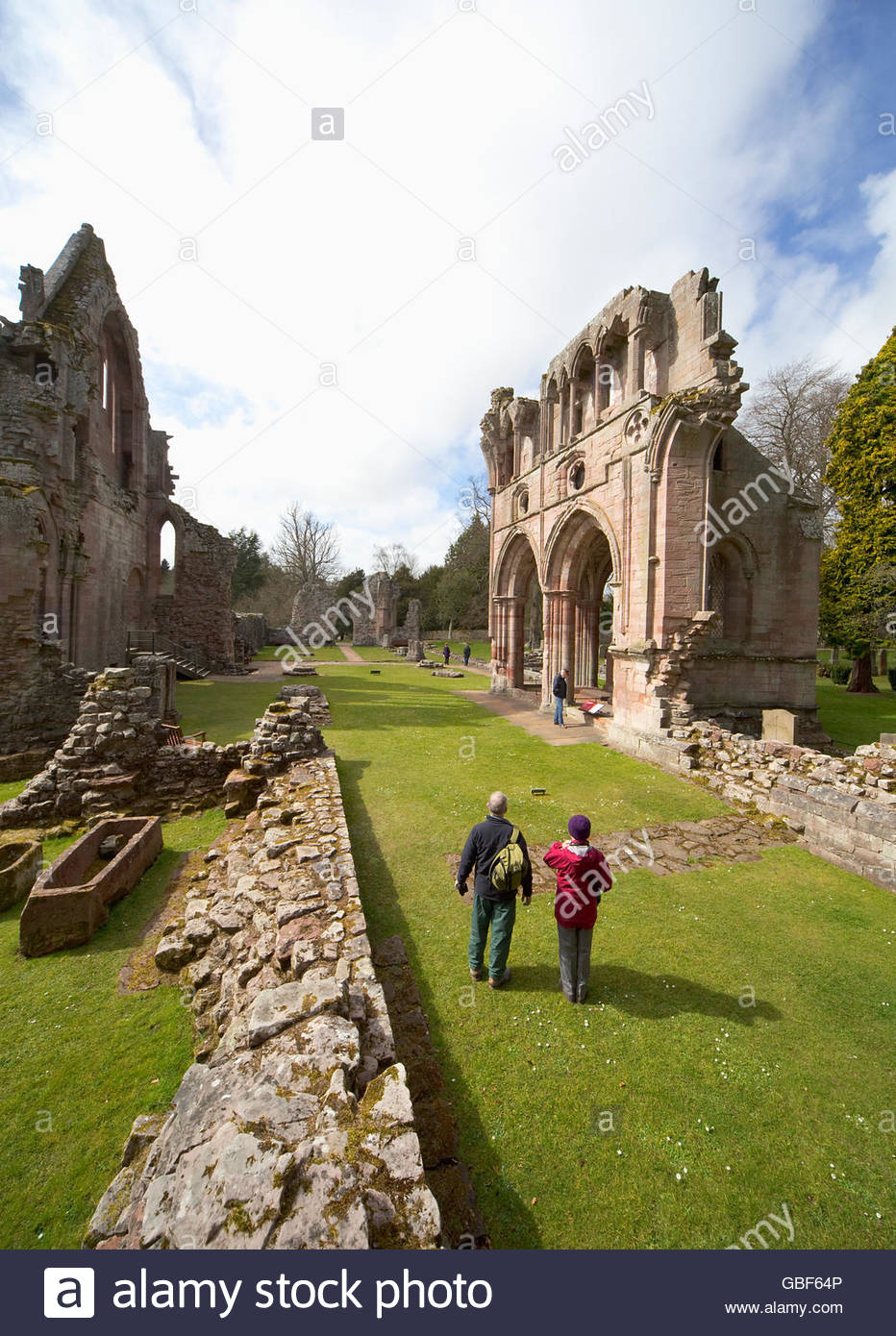 Dryburgh Abbey High Resolution Stock Photography and Images - Alamy