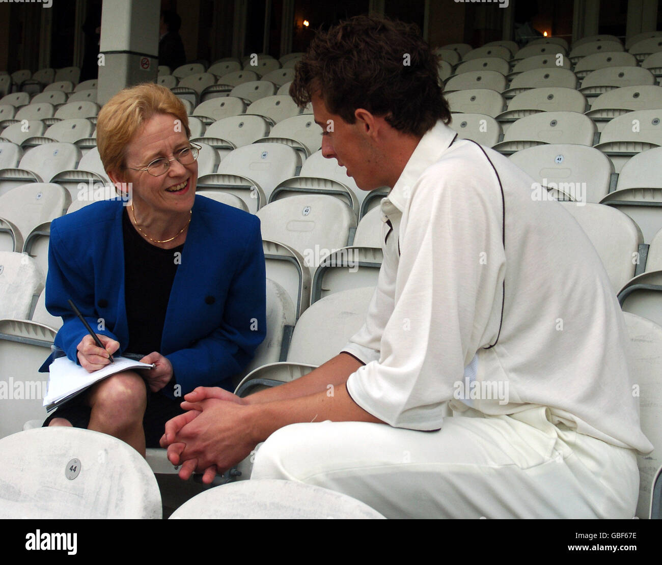 Surreys neil saker hi-res stock photography and images - Alamy