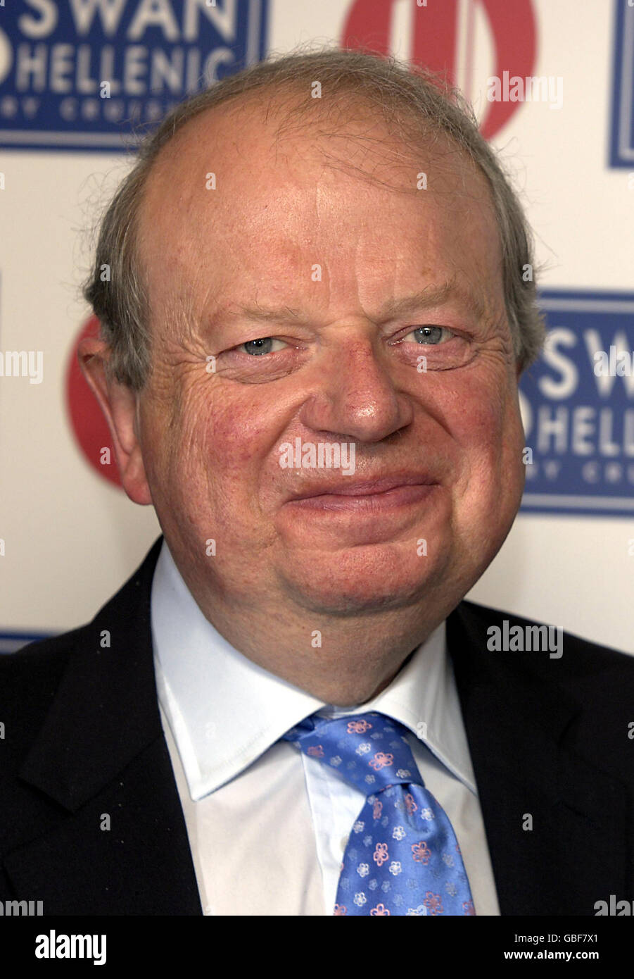 John sergeant television and radio journalist hi-res stock photography ...