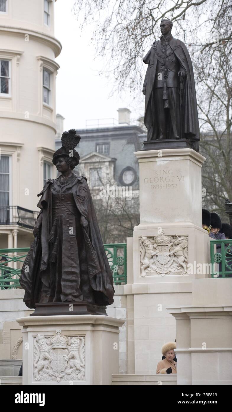 The unveiling of a memorial to the Queen Mother in The Mall in central ...