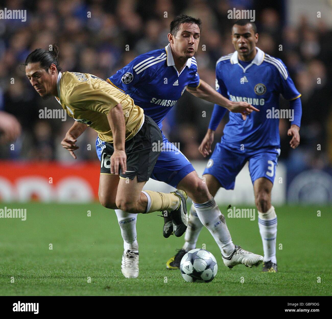 Soccer - UEFA Champions League - First Knockout Round - First Leg ...