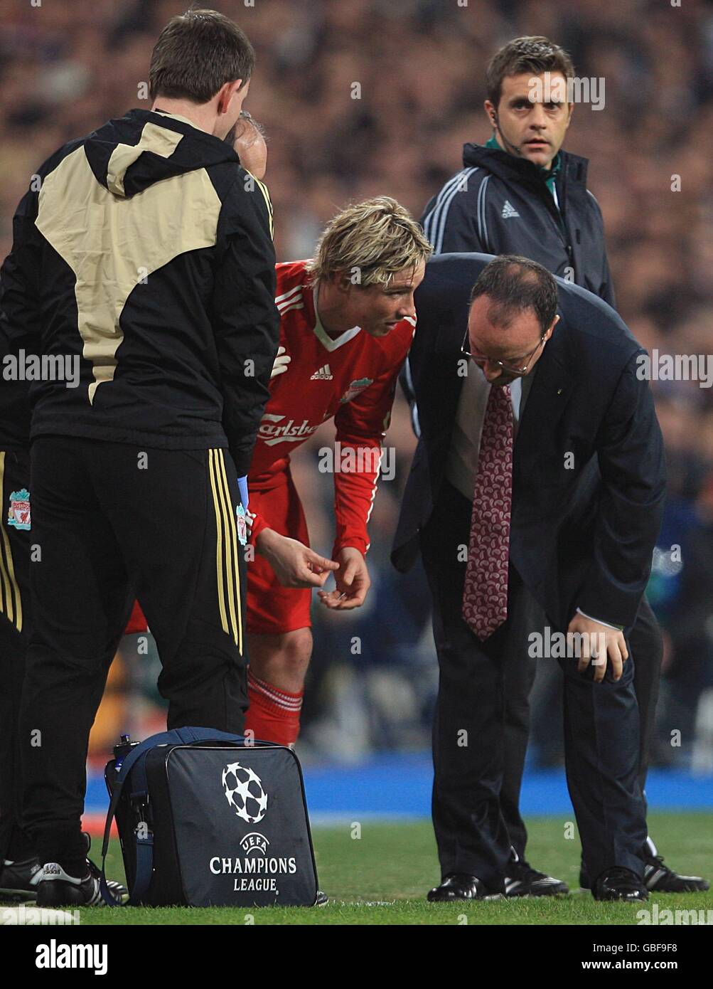 Soccer - UEFA Champions League - First Knockout Round - First Leg ...