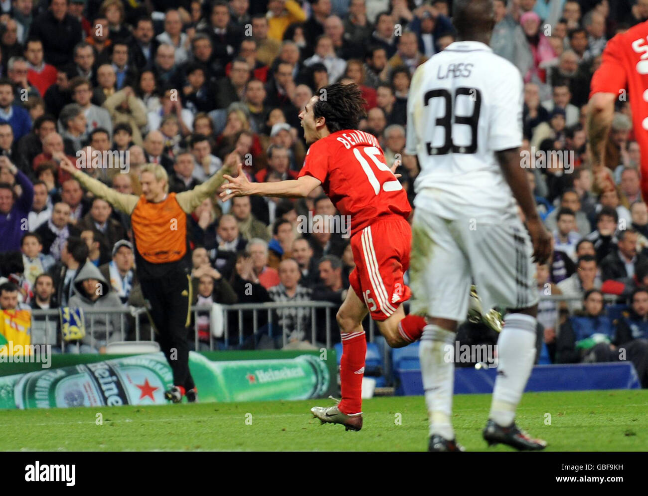 Liverpool players real madrid hi-res stock photography and images - Alamy
