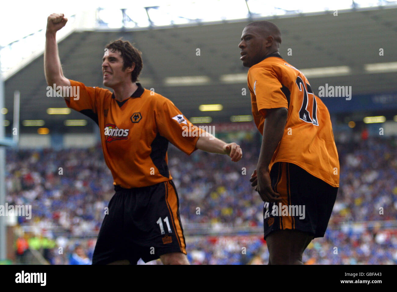 Wolverhampton Wanderers' Carl Cort (r) celebrates the equalising goal ...